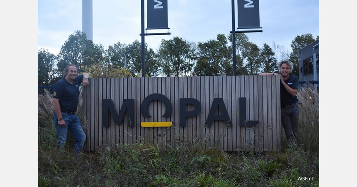 Mopal Palletindustrie weiht offiziell das neue Gebäude ein